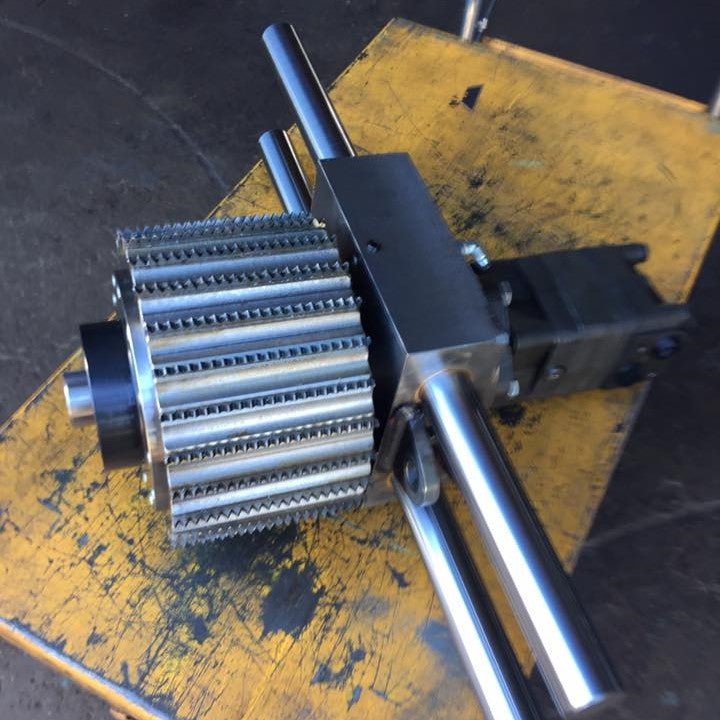 Hydraulic Drive Hob with Slide Bars – Grey Engineering